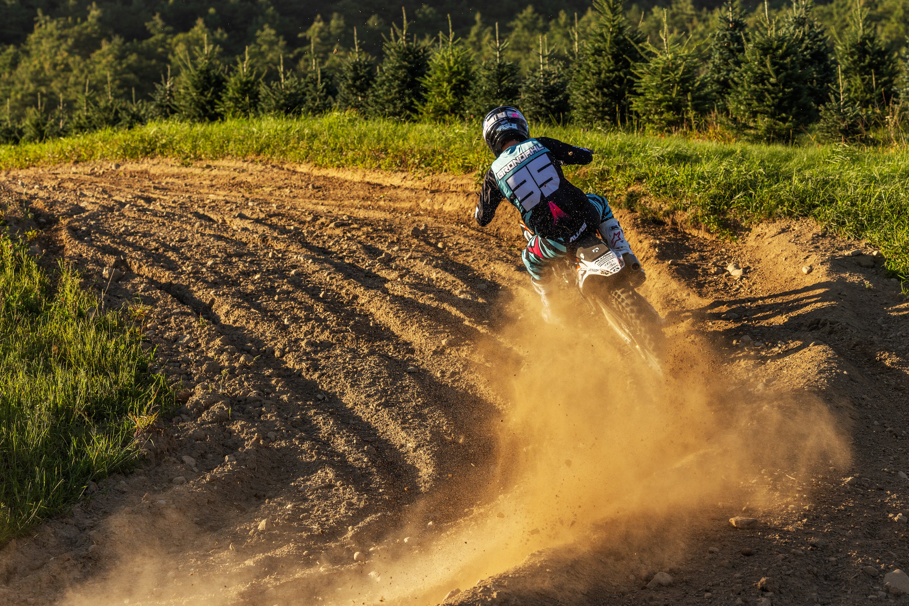 Contact – ALiAS MX